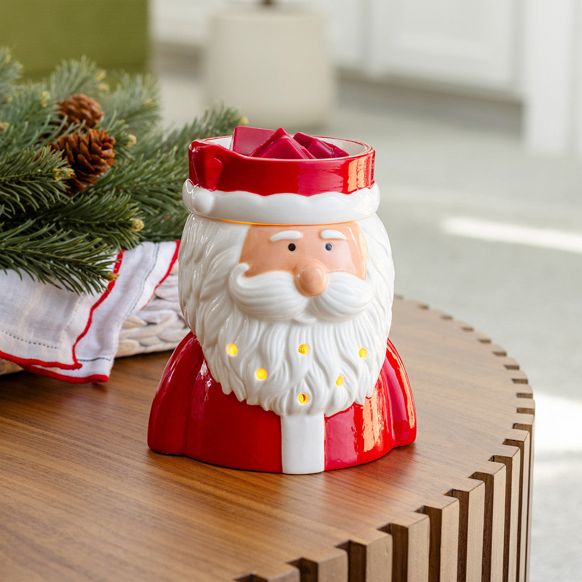 Santa Clause Fragrance Warmer – Eastern Sequoia